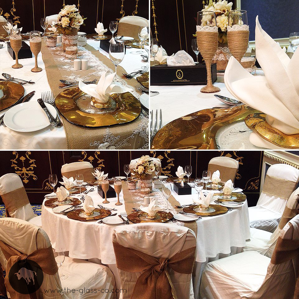 Gold Glass Banqueting Plates | Royal Rose Hotel